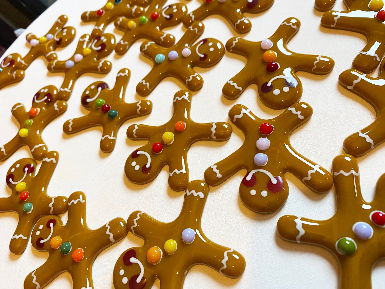 Fused Glass Christmas Gingerbread Man Decorations Send a Hug - Etsy UK