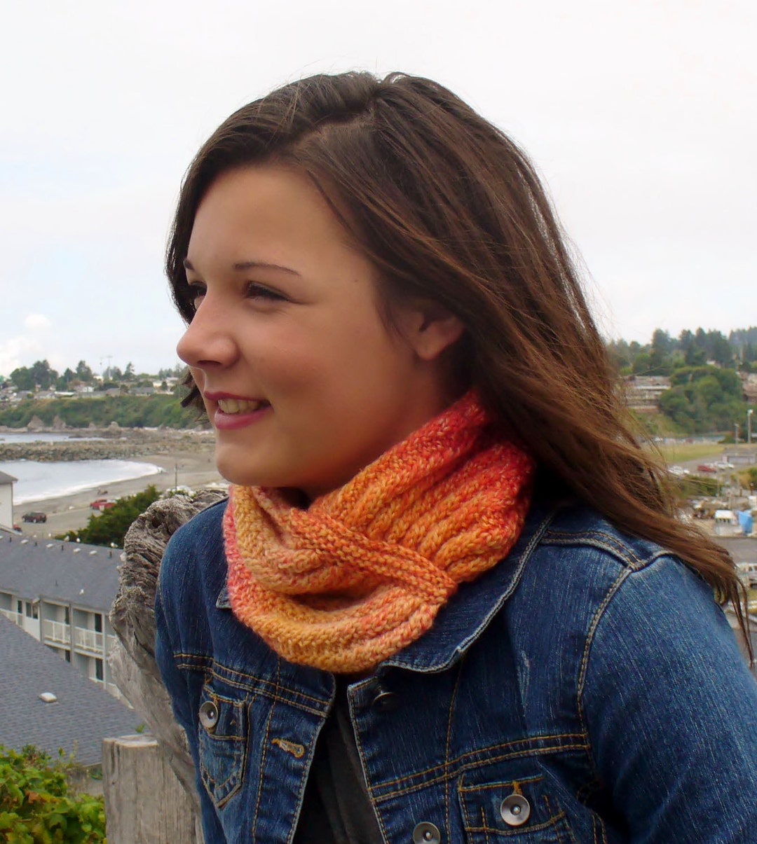 Wind & Sea Cowl Knitting Pattern - Etsy