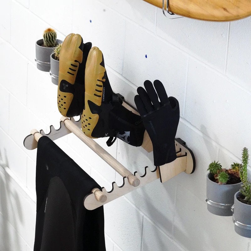 GNARWALL Wetsuit Drying Rack for Surfboards, Snowboards, Kiteboards and ...