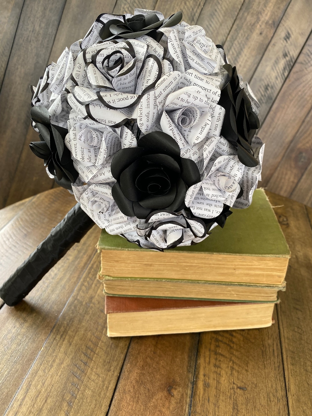 Book Page Wedding Flower Bouquet Black Accents - Etsy