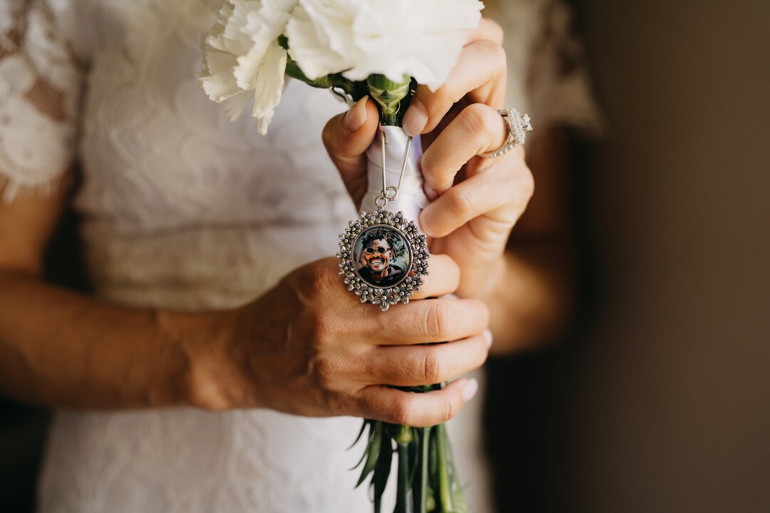 Bridal Bouquet Charm, Photo Wedding Bouquet Charm, Memorial Bride ...