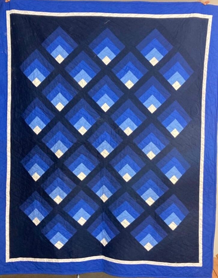 Into the Light Quilt Pattern PDF, 3 Sizes Included - Etsy