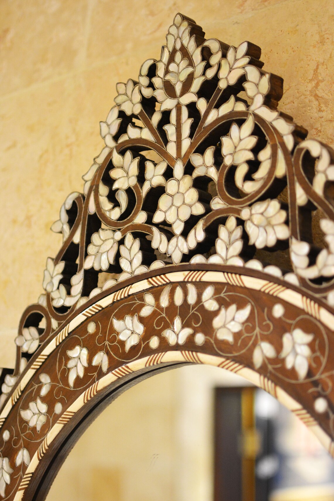 Handmade Wall Mirror Inlay with Mother Of Pearls wall decor | Etsy