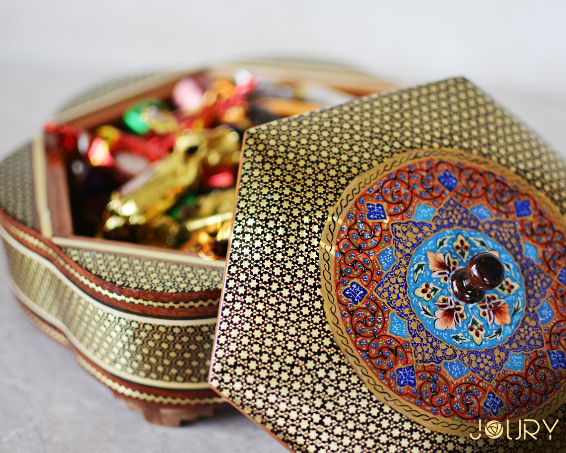 HANDPAINTED Box / Chocolate Box/ Handmade Box/ EID Gift/ - Etsy