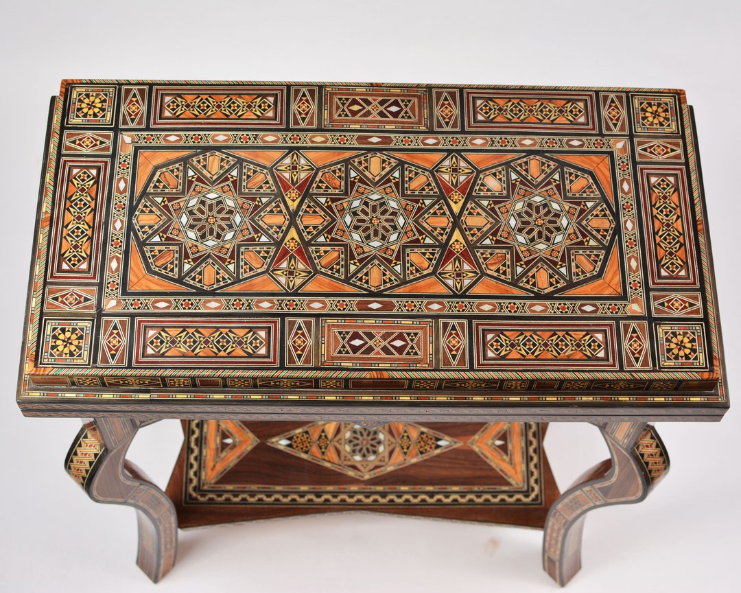 HQ Games Table, Chess Table/ Backgammon Table/ Poker Table/ Cards Table ...