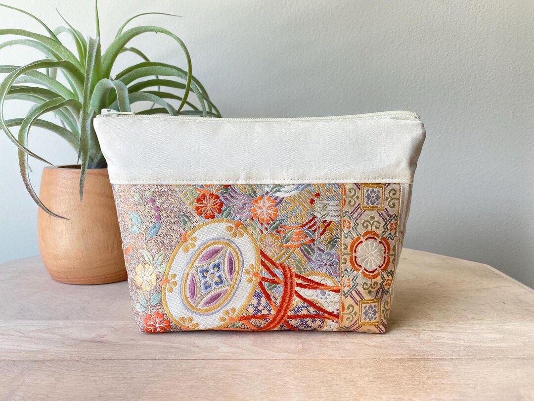 Japanese Vintage Kimono Obi Silk Fabrics Zippered Pouch Wagara Floral ...