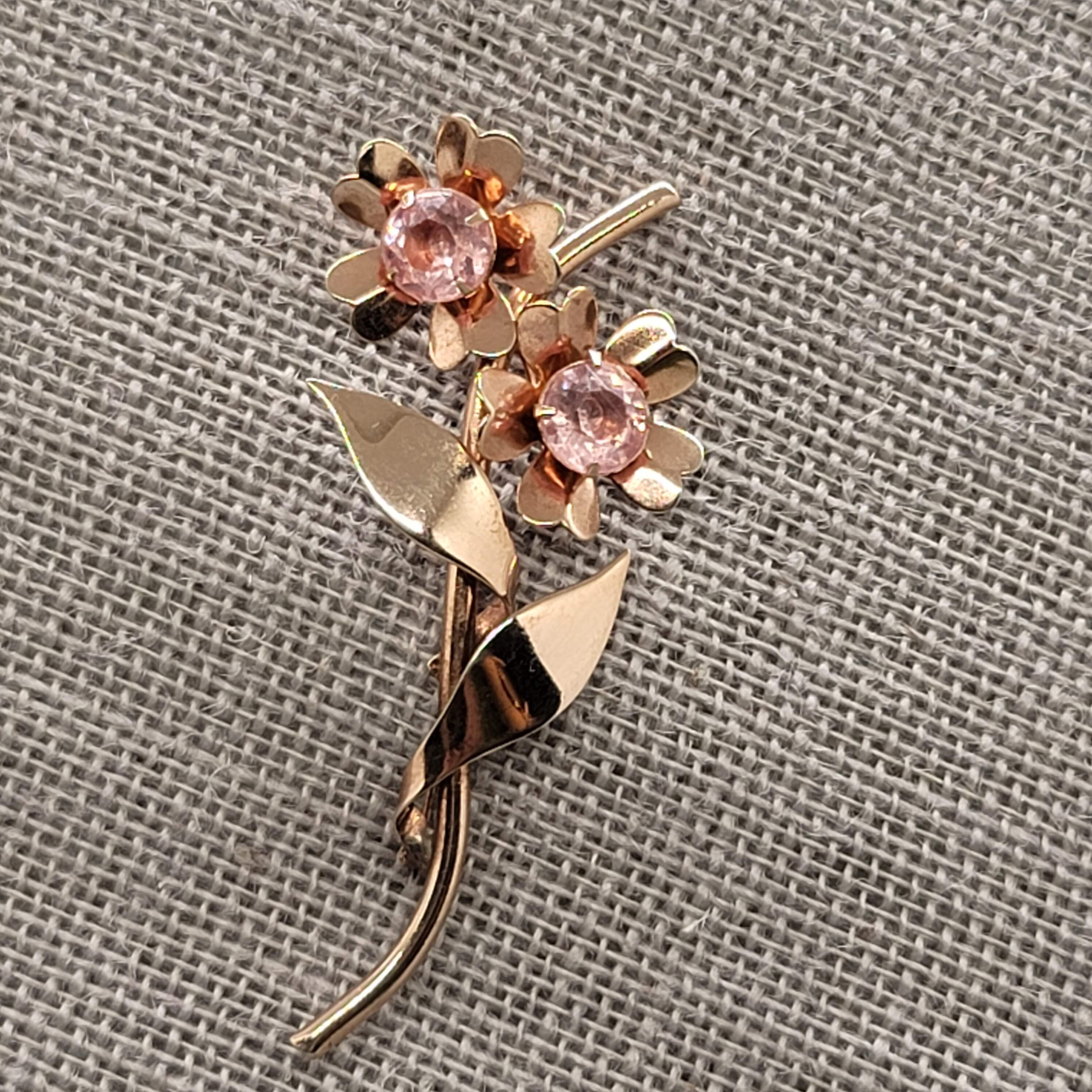Vintage Retro Gold Tone and Large Faceted Crystal Flower Pin - Etsy