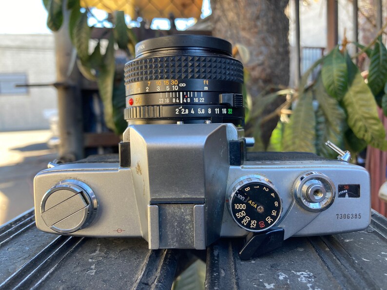 Minolta SRT-200 With Minolta 50mm F/2 and Zoom Lens - Etsy