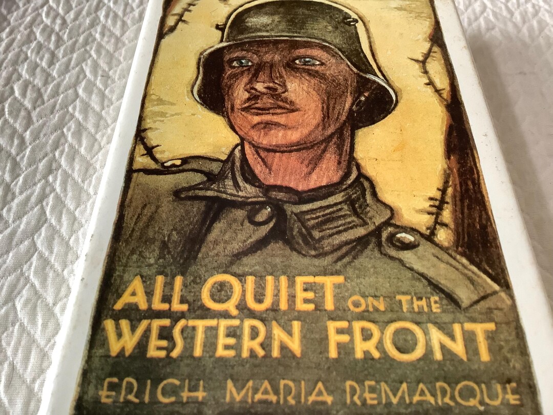 1958/ All Quiet on the Western Front/ Erich Maria Remarque/ 291 Pg ...