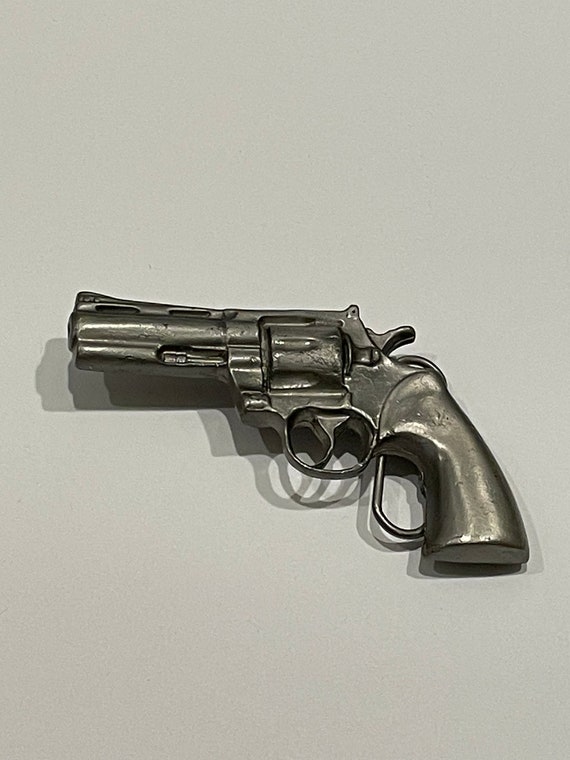 Vintage Silver Gun/Revolver/Pistol Pendant/Charm. 🇬🇧 - Gem