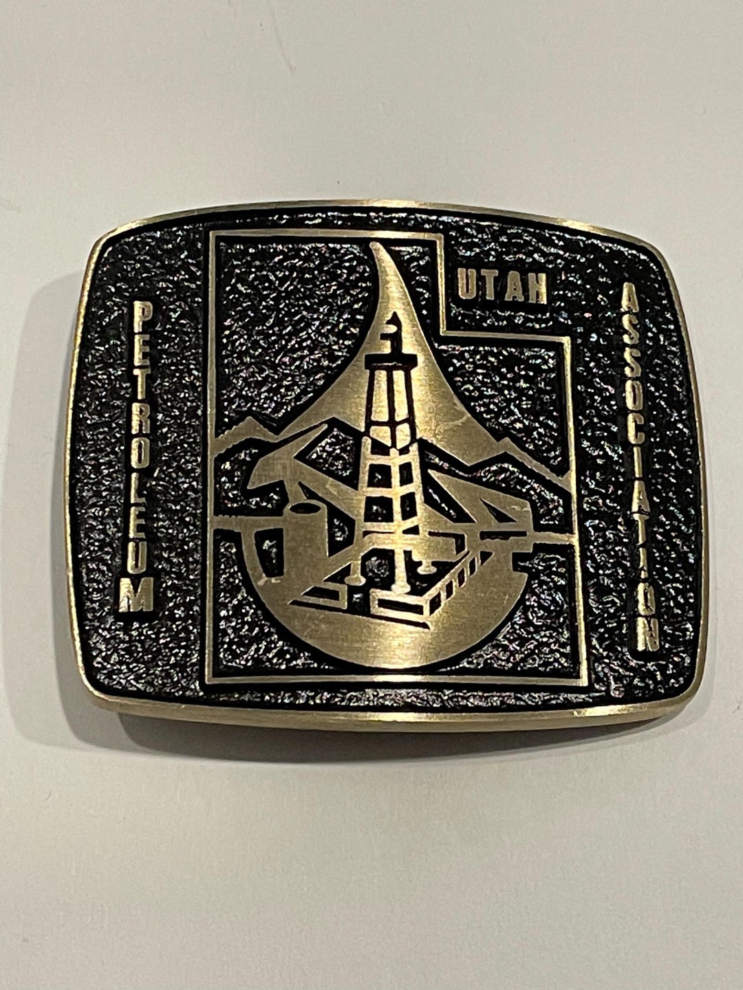 UTAH PETROLEUM ASSOCIATION Solid Bronze Belt Buckle Vintage Unique Rare ...