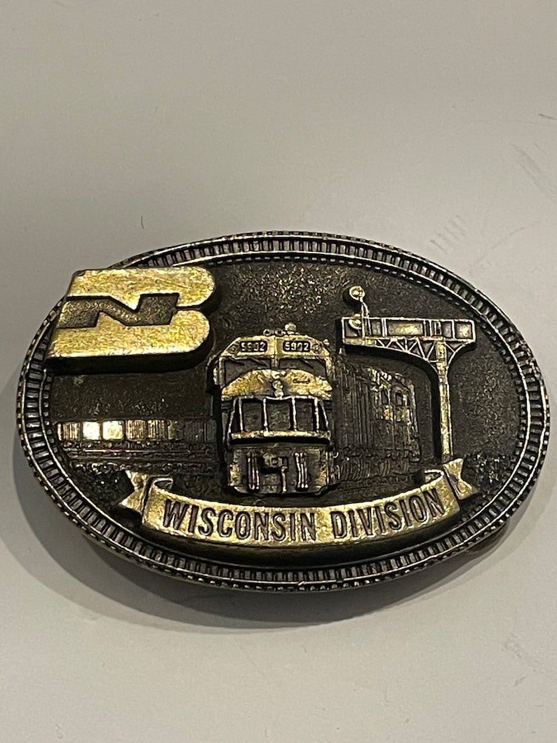 WISCONSIN DIVISION Brass Metal Belt Buckle Limited - Etsy