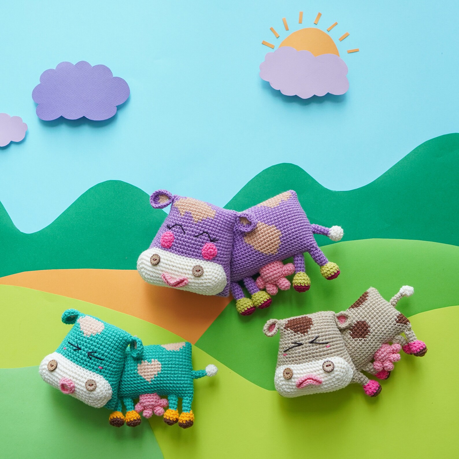 Flat Cows: Calf & Mommy Cow amigurumi Crochet PDF Pattern by - Etsy UK