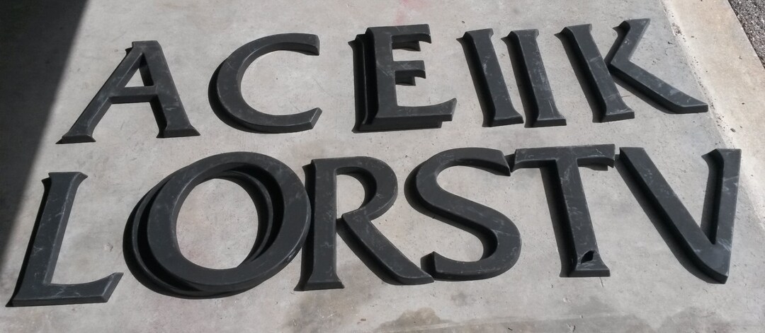 Plastic Letters 1-lot , 14 Pieces, Salvaged Building Sign Letters ...