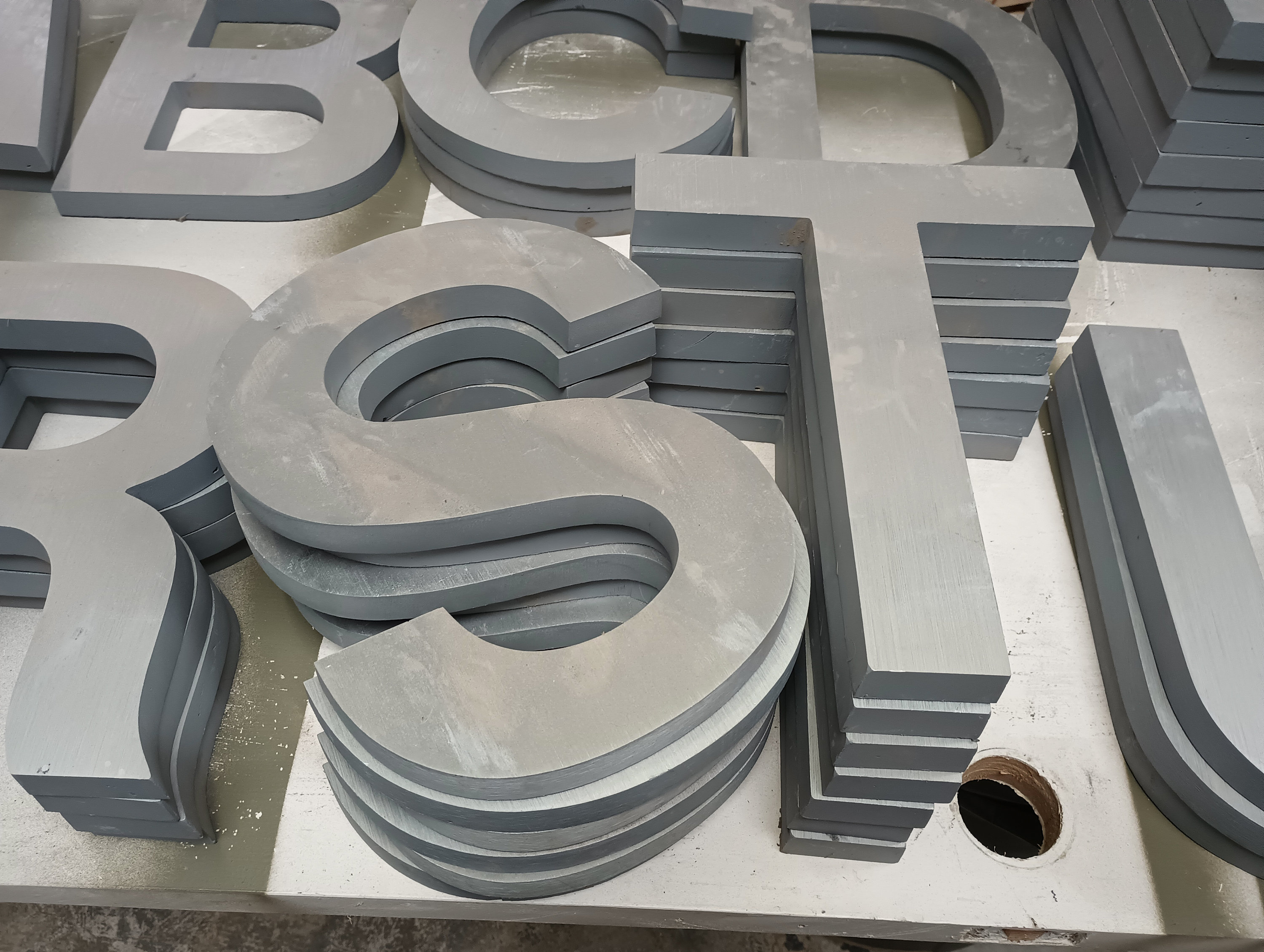 Salvage Building Sign Letters, Cast Aluminum Letters, 12-inches Tall ...