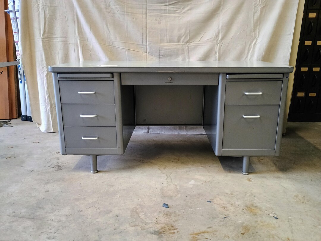 Vintage Tanker Desk by Steelcase, **local P/U Only**, 2 Pedestal Tanker ...