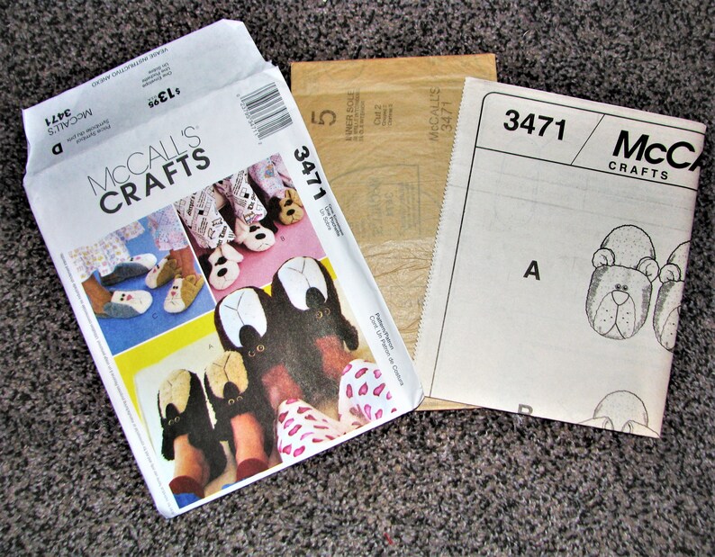 Lizzie Mcguire 70s Inspired Patterns. Fun Ponchos,cool Wardrobe,hats ...