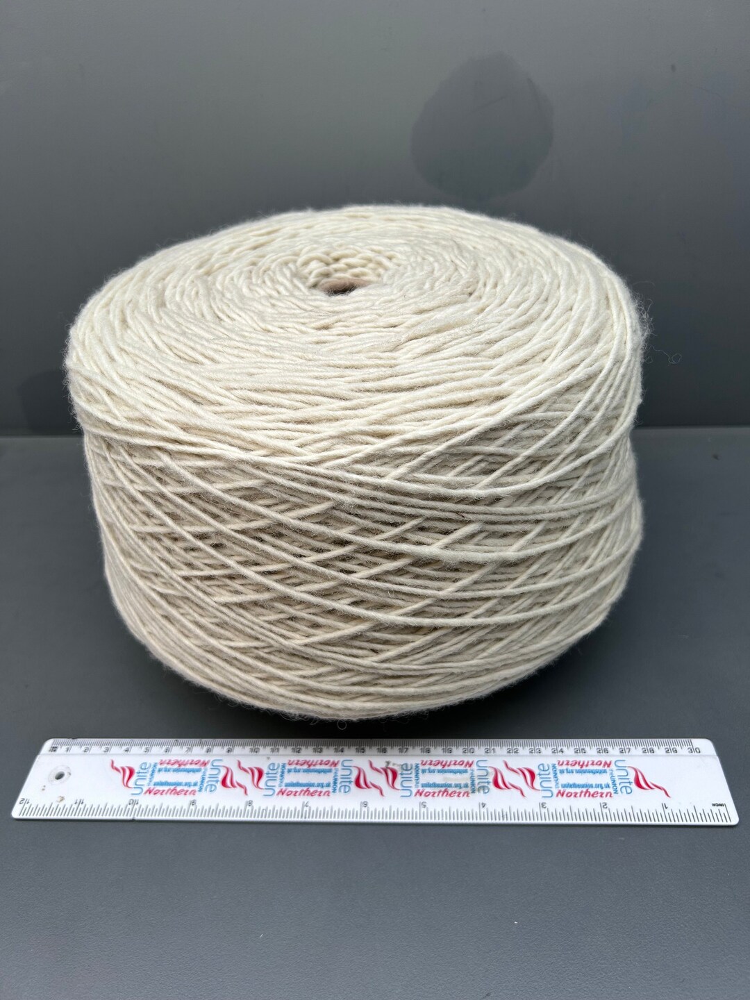 100% Wool Chunky Knitting, Rugging, Weaving or Felting Yarn in Raw ...