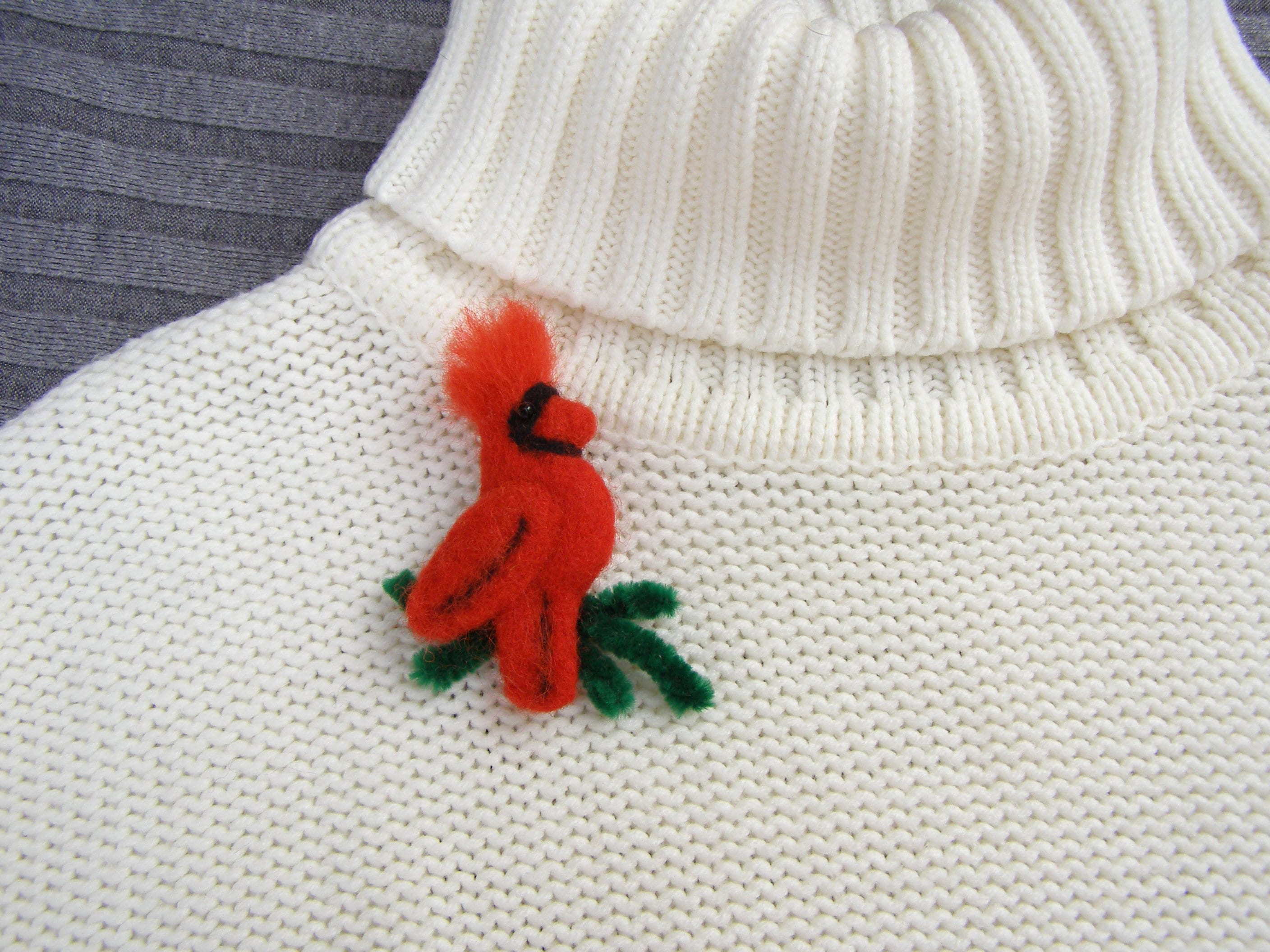 Northern Cardinal Lapel Pin Festive Brooches Red Cardinal Bird Brooch ...