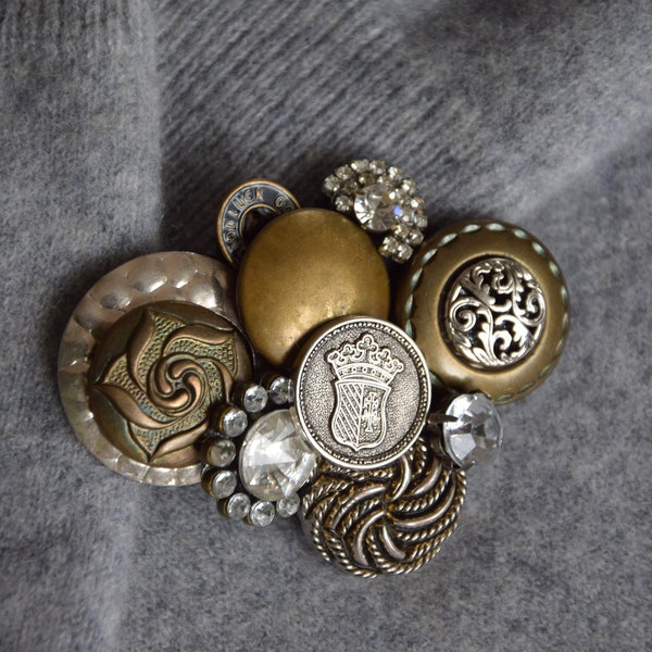 Button Brooch - Etsy