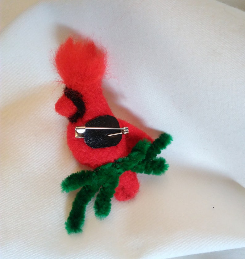 Northern Cardinal Lapel Pin Festive Brooches Red Cardinal Bird Brooch ...