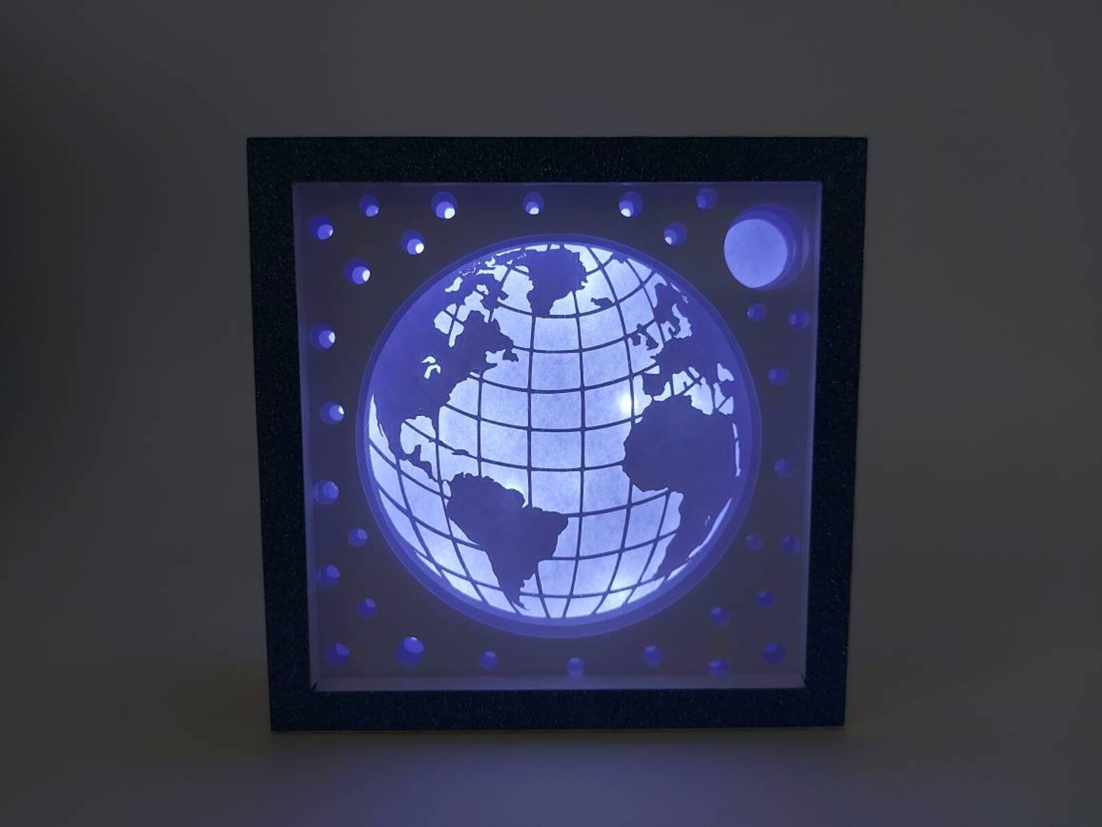 Earth Shadow Box Cricut SVG Cut Files 5x5 in Globe Planet - Etsy