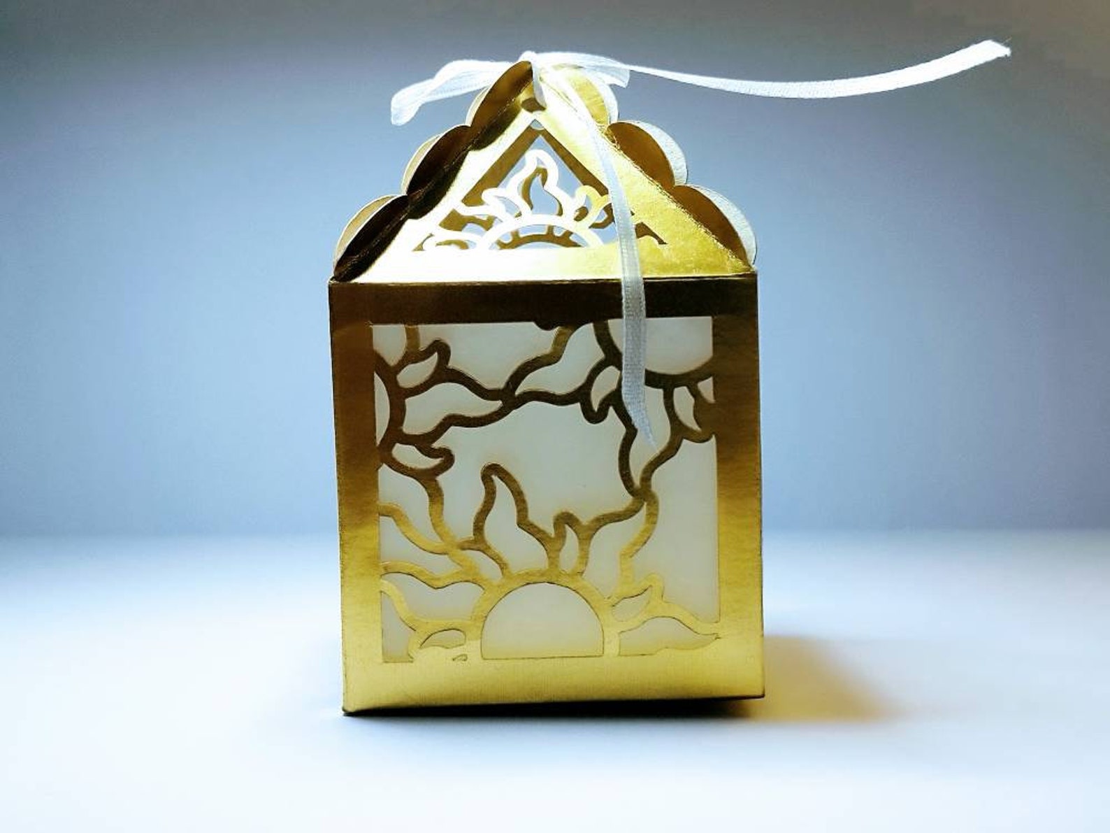 Favor Box 3D SVG Template Sun Gift Box Fairy Tales Grimm Brothers Girl ...