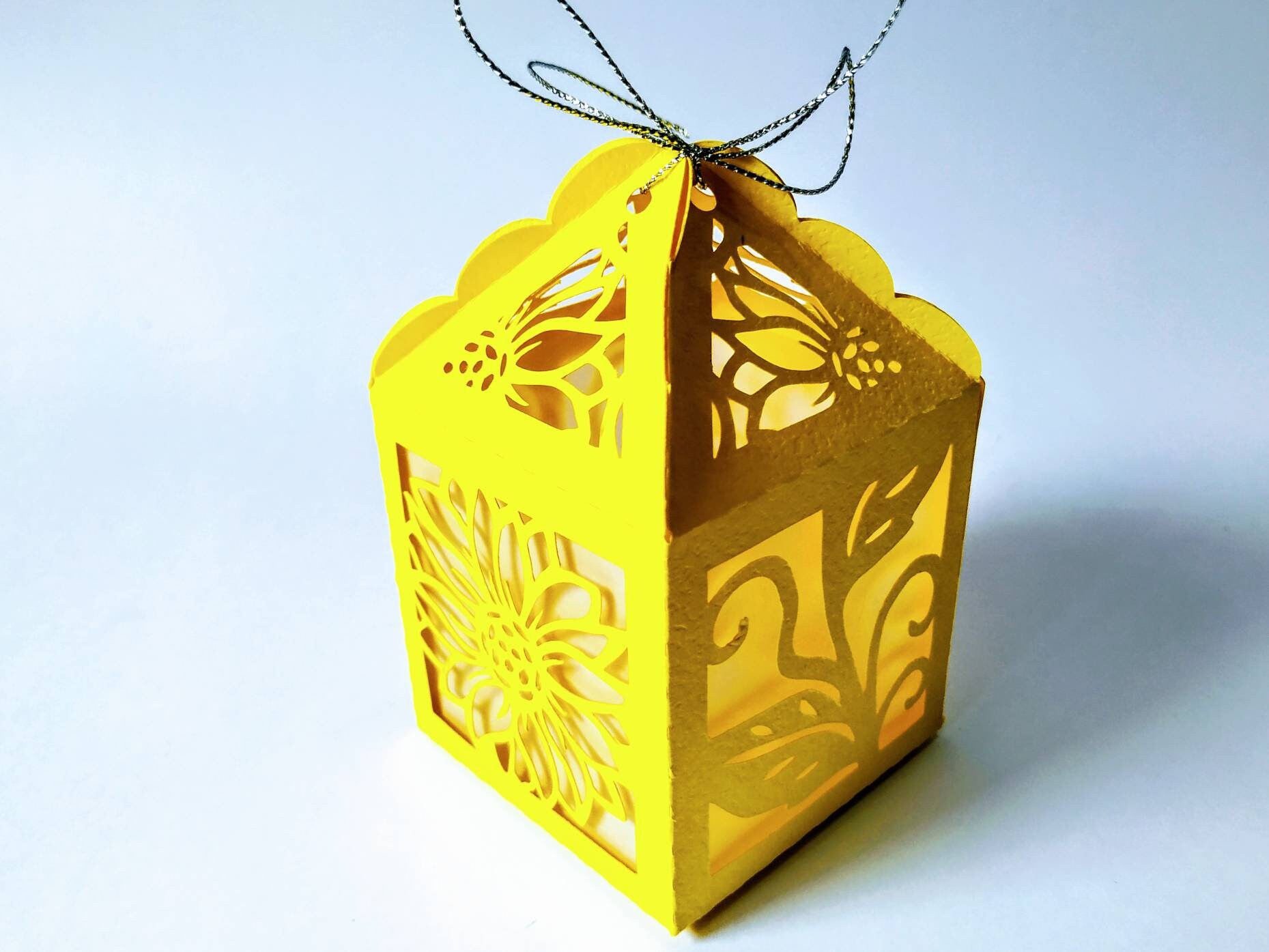 SVG Sunflowers Box Template Cricut THANKSGIVING Favor Box Gifts ...