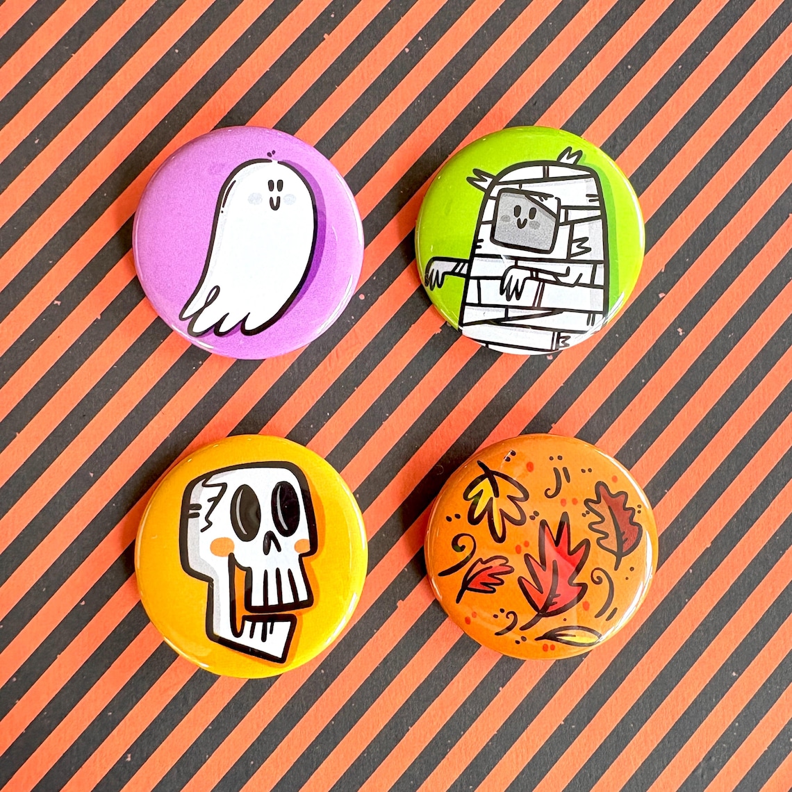 Halloween Icon Magnet or Pin Set: Spooky Art Buttons - Etsy