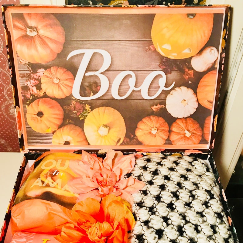 Halloween Gift Box - 60+ Gift Ideas for 2025
