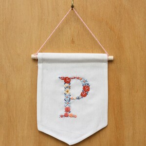 Machine Embroidery LETTER P Uppercase 3"/7,5 Cm Dainty Floral Font ...