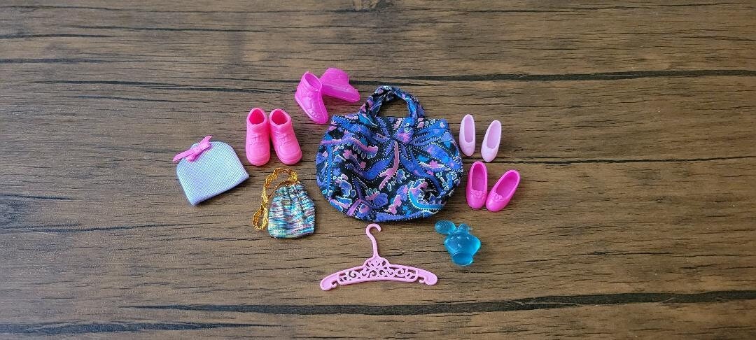 Vintage Barbie Accessories, Vintage Barbie, Barbie Accessories, 90s ...