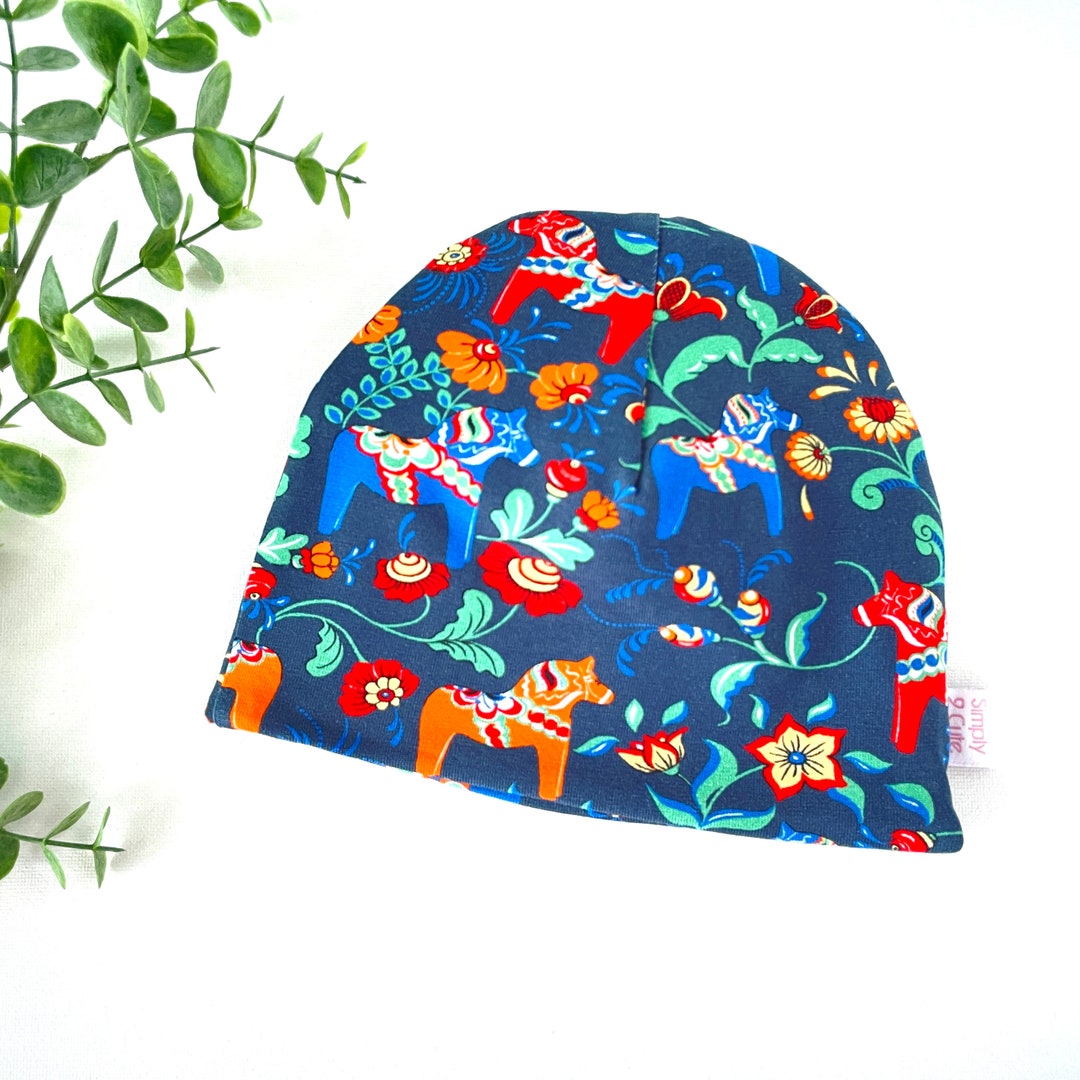 Swedish Folkart Dalahorse Beanie Hat Navy Blue, Swedish Kurbits Folk ...