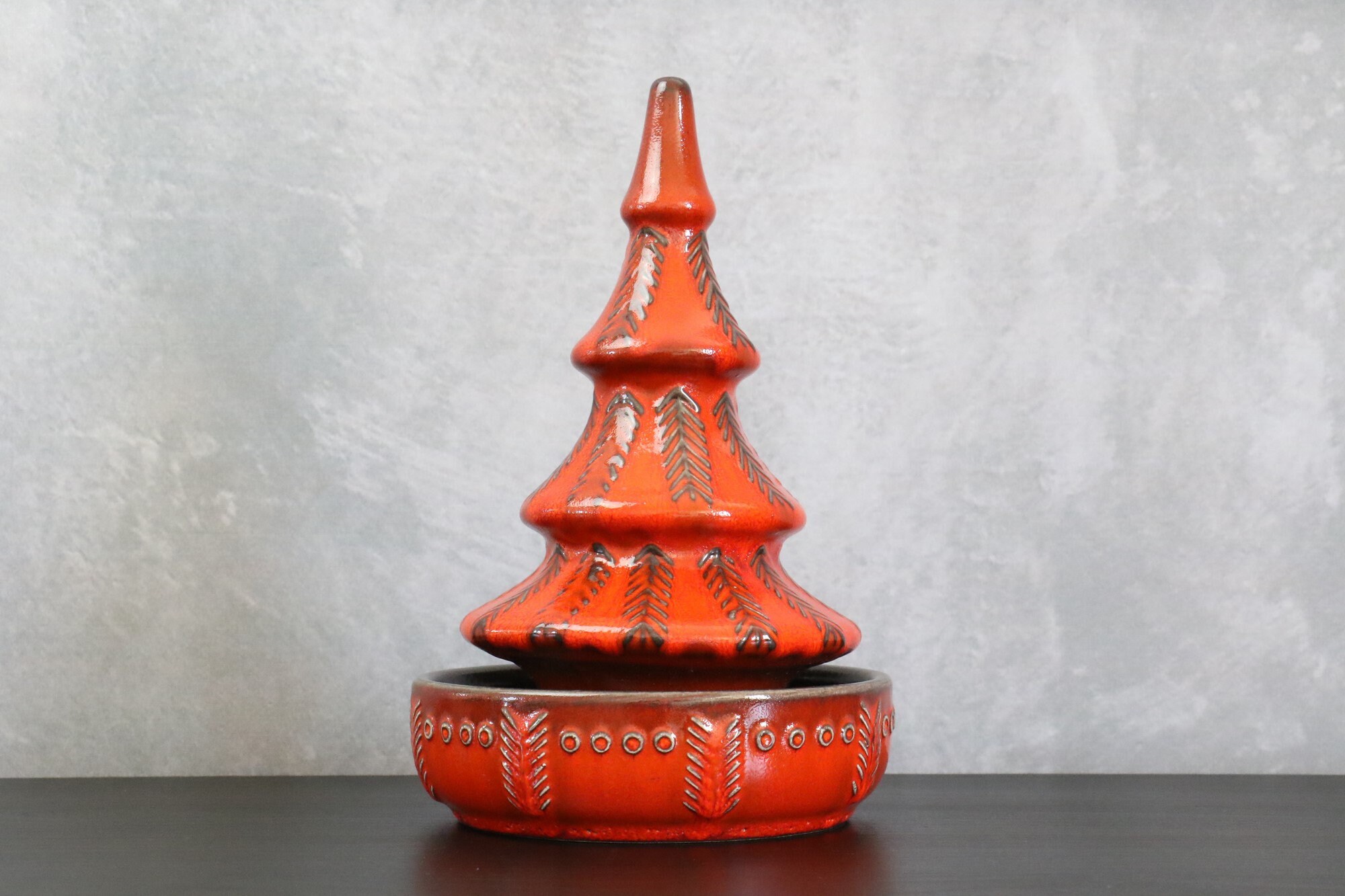 JASBA Pocket Tray in Red Fat Lava - 1970 - West Germany Ceramics Era ...