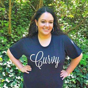 Curvy Text Graphic Women's Graphic T-shirt in 7 Different Colors in ...