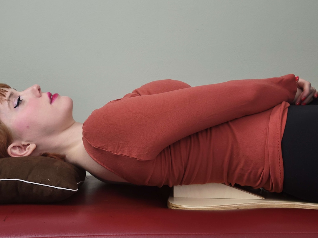 Pureposture. A Spinal Alignment Device for Back Pain and Improved ...
