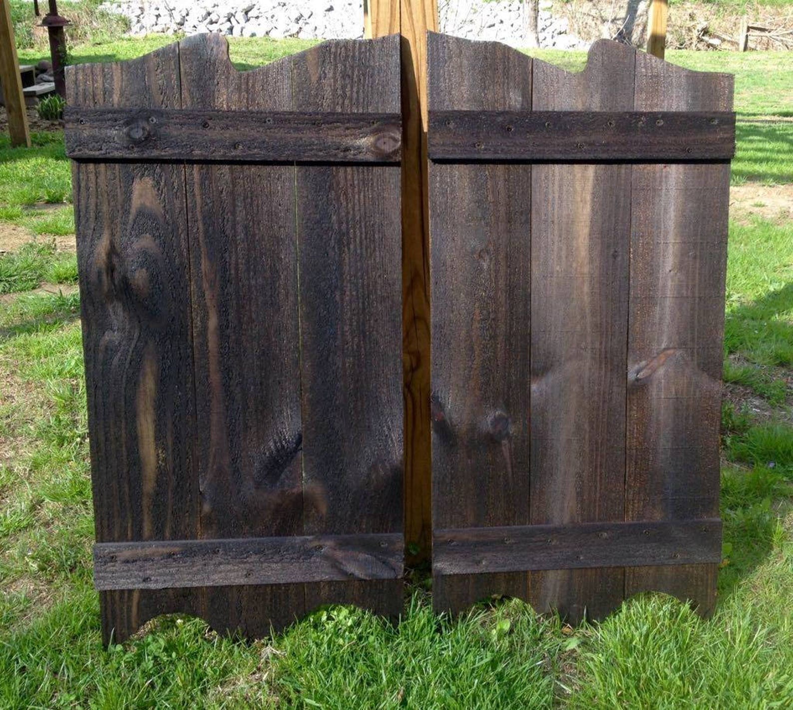Rustic Western-style Saloon Doors unstained - Etsy