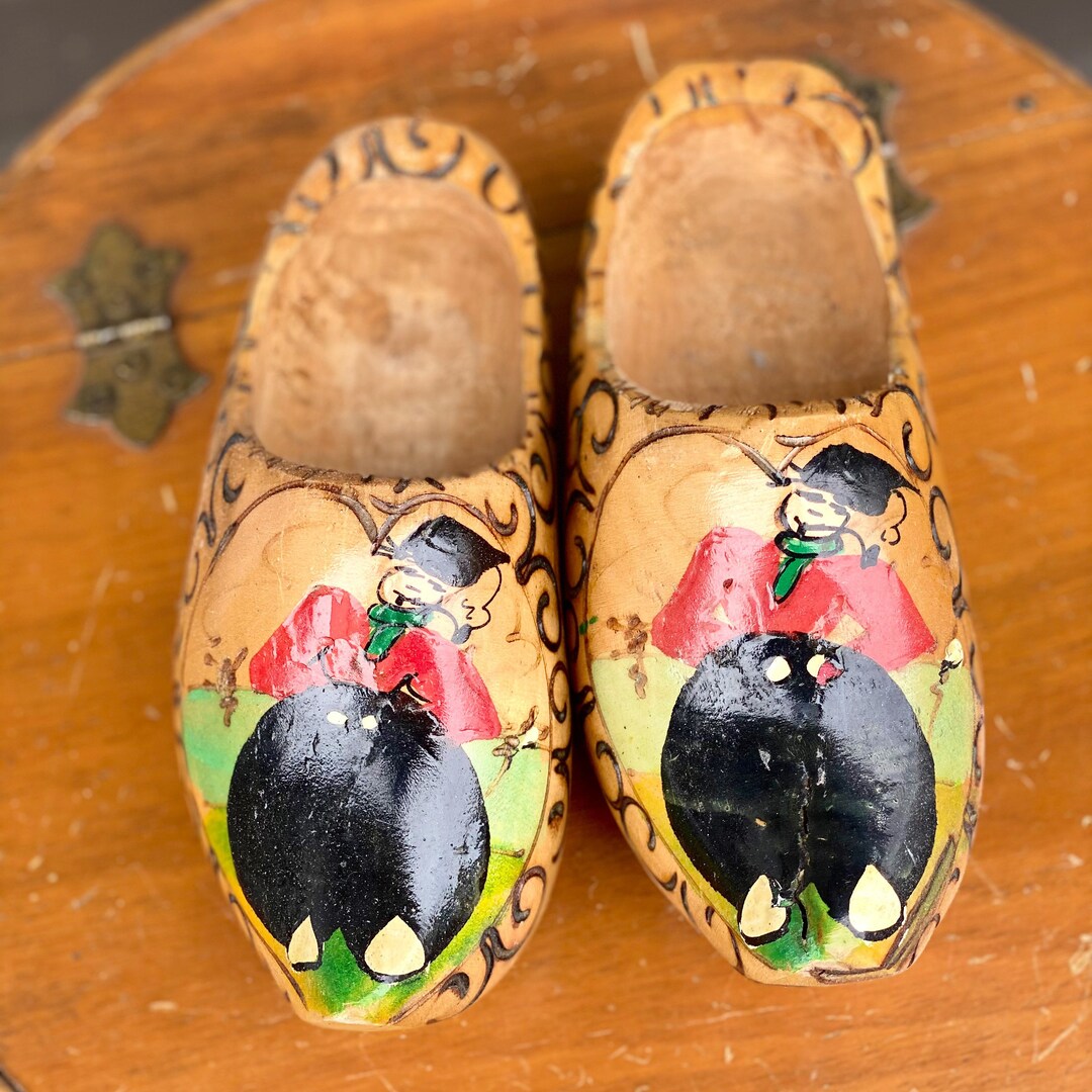 Vintage Wooden Shoes, Dutch, Holland, Hand Carved, Hand Painted - Etsy