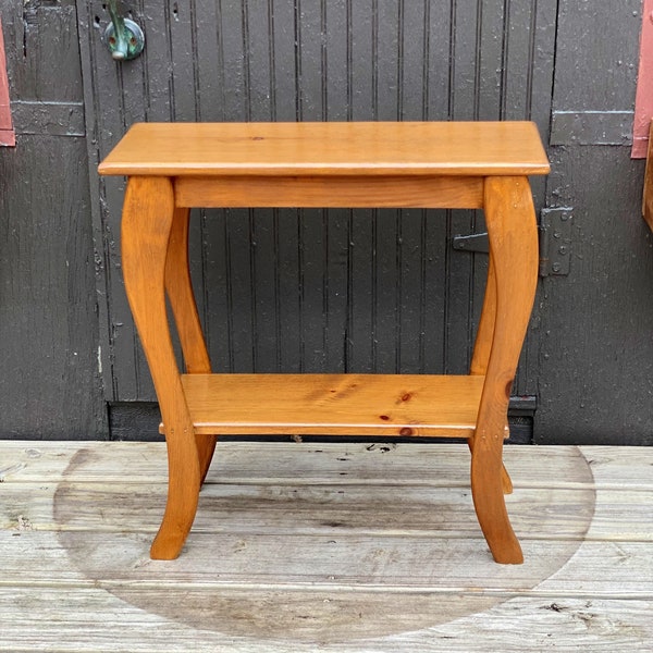 Traditional Side Table - Etsy
