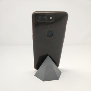 Geometric Phone Stand | Pyramid Phone Holder |mobile Organizer | Desk ...