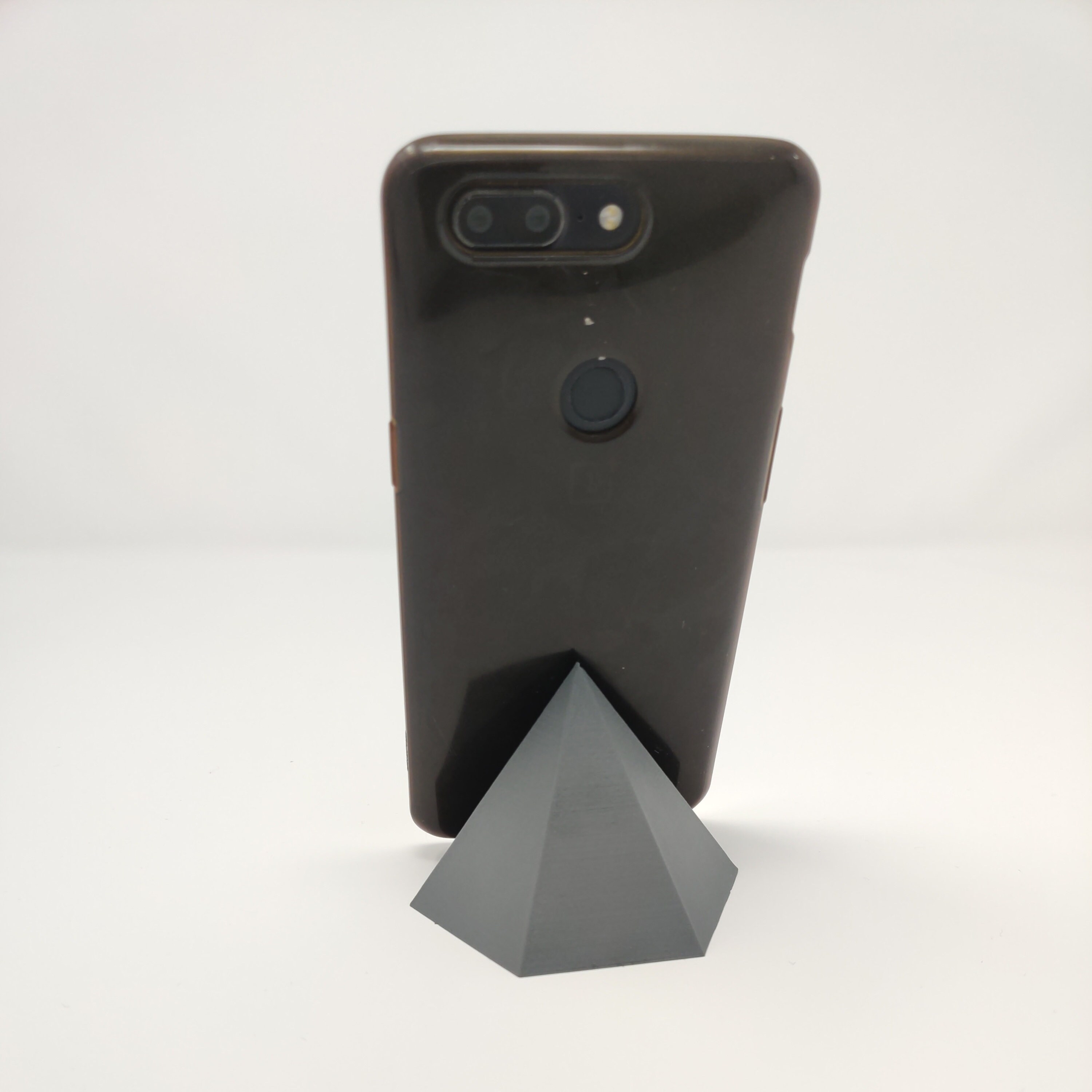 Geometric Phone Stand | Pyramid Phone Holder |mobile Organizer | Desk ...