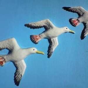 Ceramic Wall Hanging Flying Birds. A Squabble of Seagulls Plaque. - Etsy UK