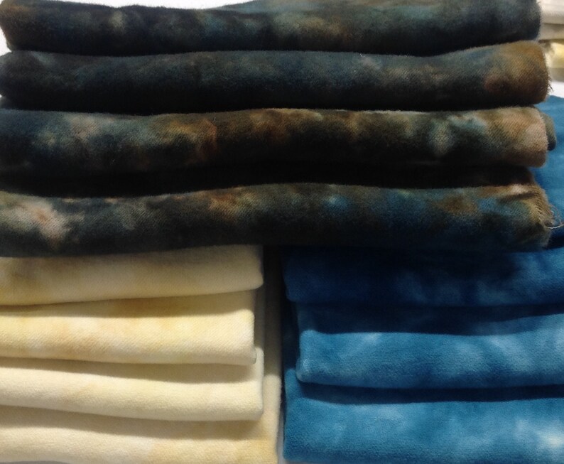 Ye Olde Parchment Spot Dyed Wool by Joan Moshimer's Studio - Etsy