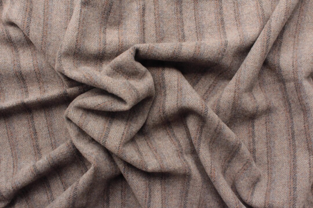 London Fog Texture Wool is a Great Background or to Overdye for Hooking ...