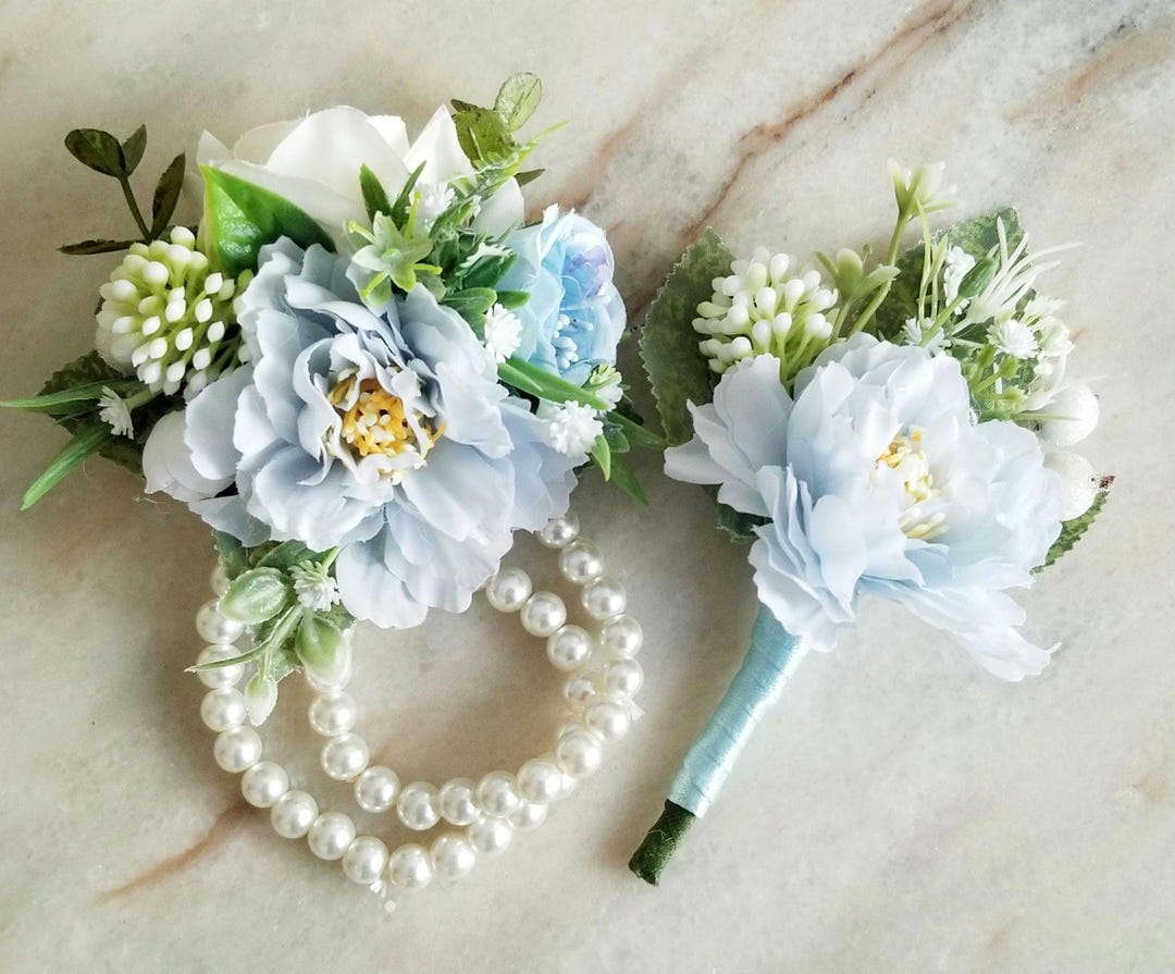 Baby Blue Corsage Set, Light Blue Corsage and Boutonniere, Baby Blue ...
