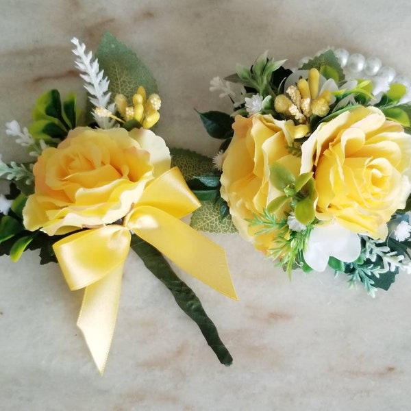 Corsage - Etsy