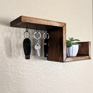 EDC Shelf Minimalist Key Holder Entryway Organizer - Etsy