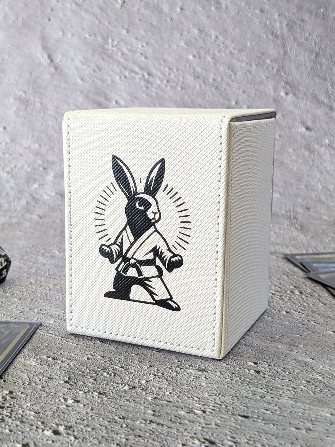Rabbit MTG Commander Deck Box - Magic the Gathering - Bloomburrow - Etsy