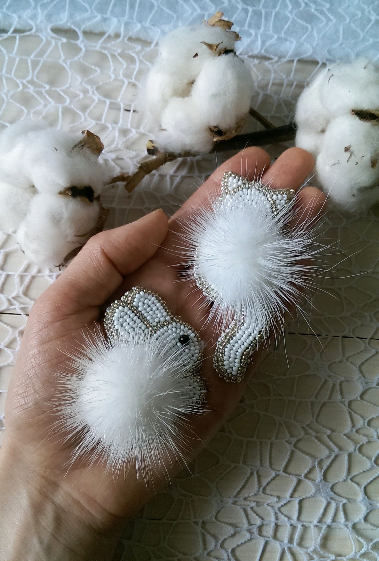 Little White Rabbit Brooch Fluffy Miniature Cat Brooch Animal Brooch ...