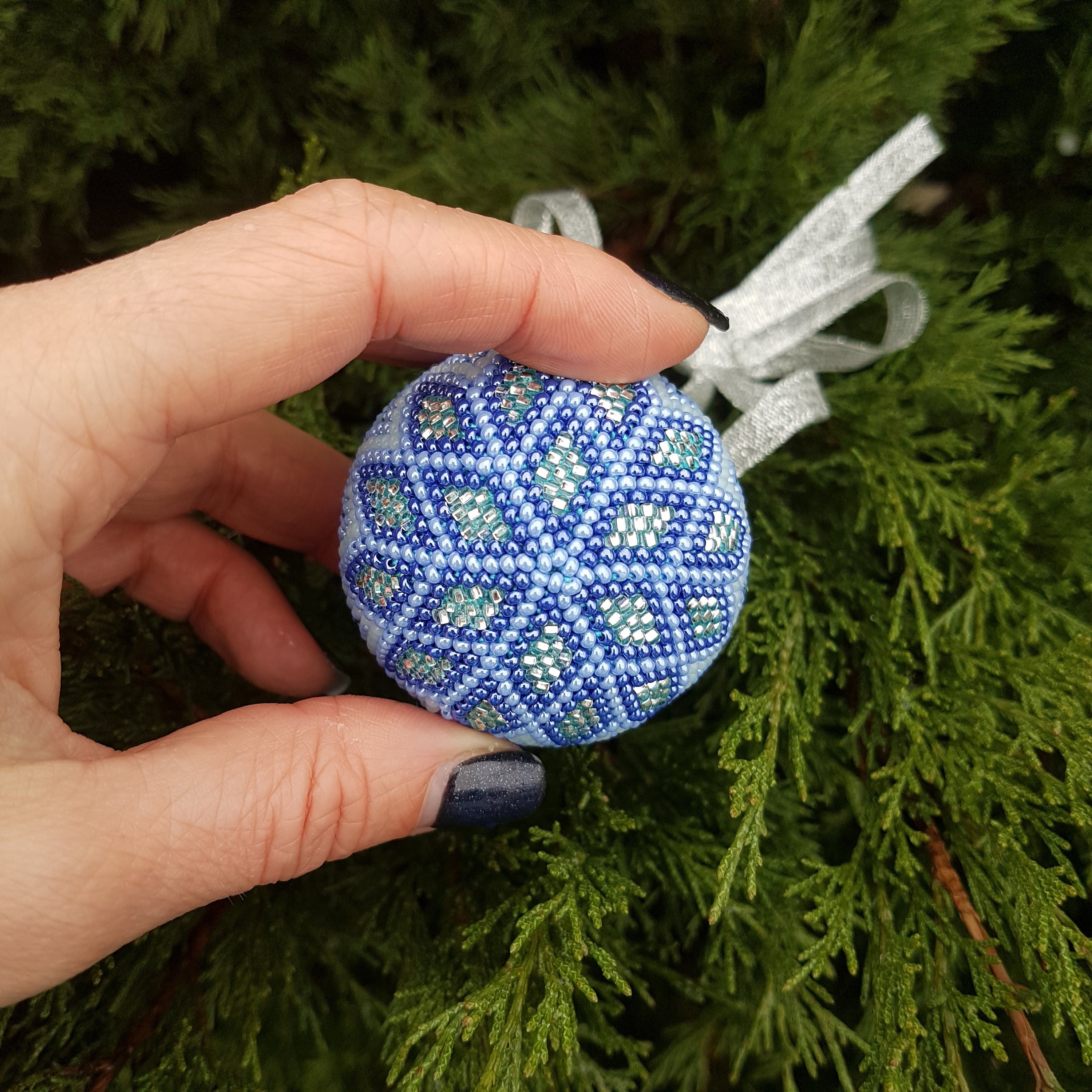Set of 4 Christmas Tree Ball in Gift Box Beads Ornament Ball - Etsy